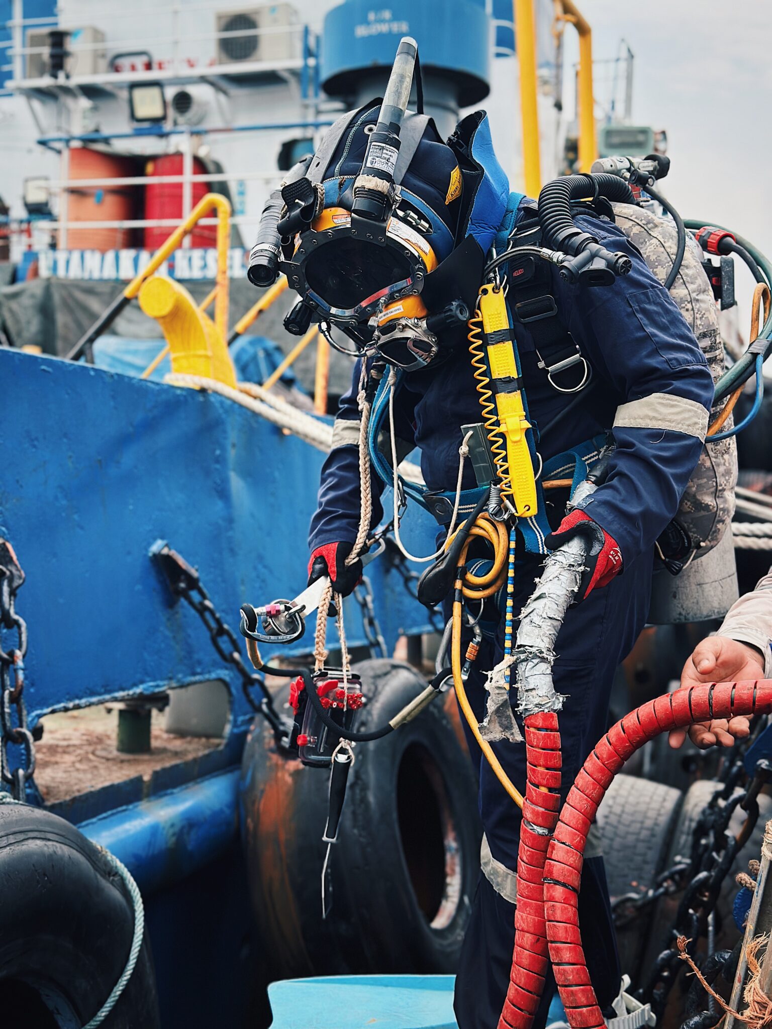Commercial Diving Company Home - Blackpearl Subsea